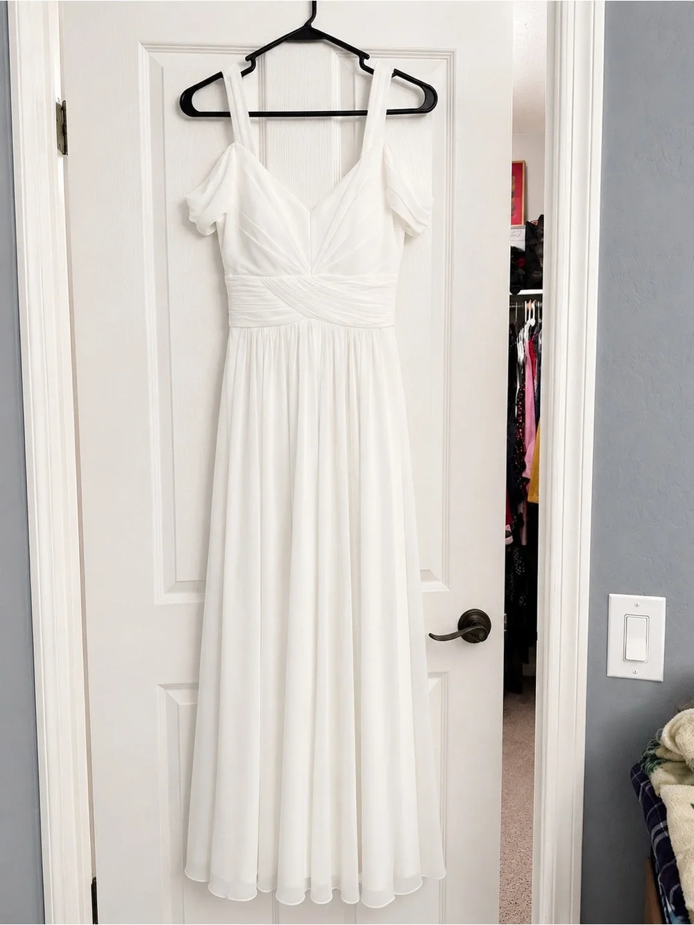 Lulus | Dresses | Lulus White Offshoulder Empire Waist Maxi Dress ...